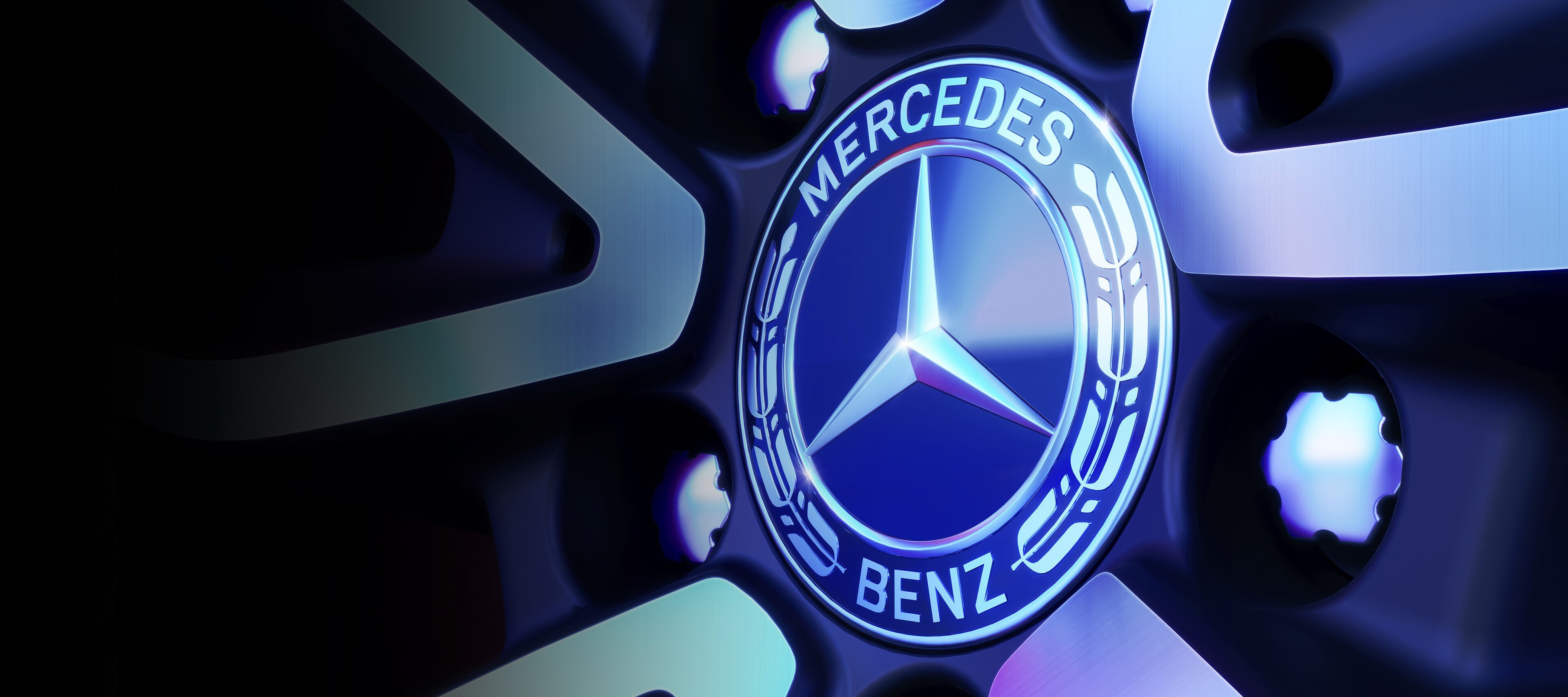 Aplicație Mercedes-Benz | Află mai multe | Mercedes-Benz