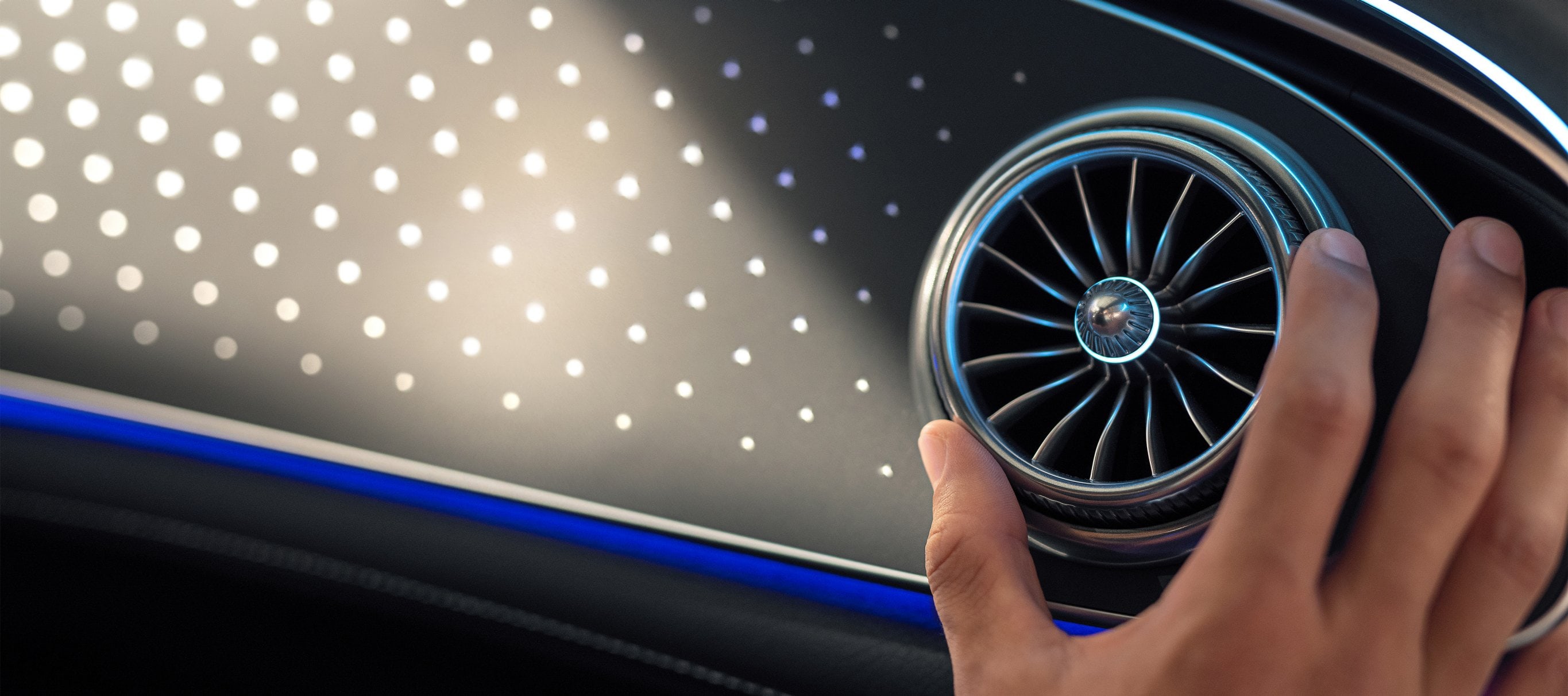 Țiriac Auto | Mercedes-Benz: AC Cleaning